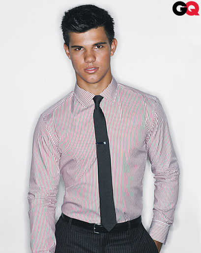 Taylor Lautner Fashion Style: Fit Dress Shirts | Famewatcher